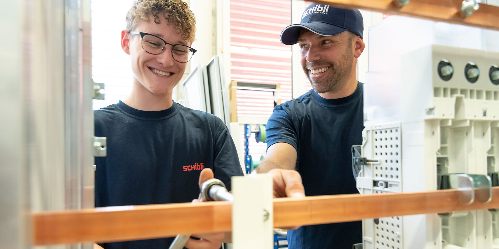 Schibli AG | Automatik. Wir bilden dich im Bereich Automatik aus.